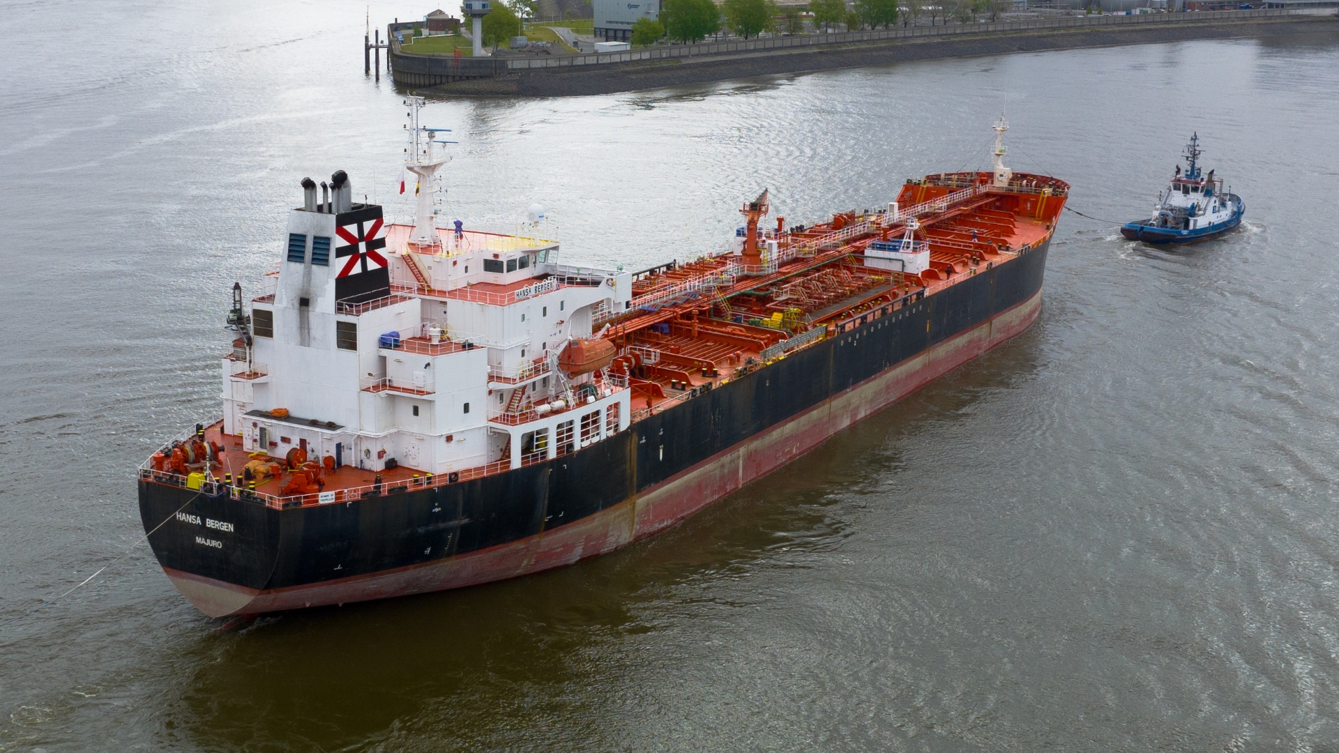 Leonhardt & Blumberg - Tanker